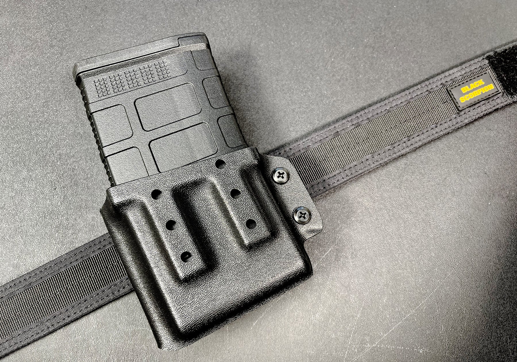 AR-10 Magazine Pouch